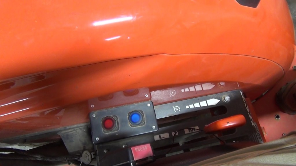 Kubota Tractor Mod: Adding A Fuse Box – DIY My Way