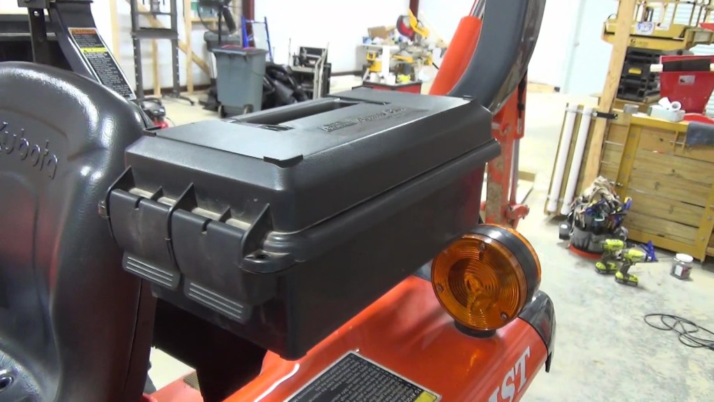 Kubota Tractor Tool Boxes Logging Chain Storage LX2610 : R/kubota